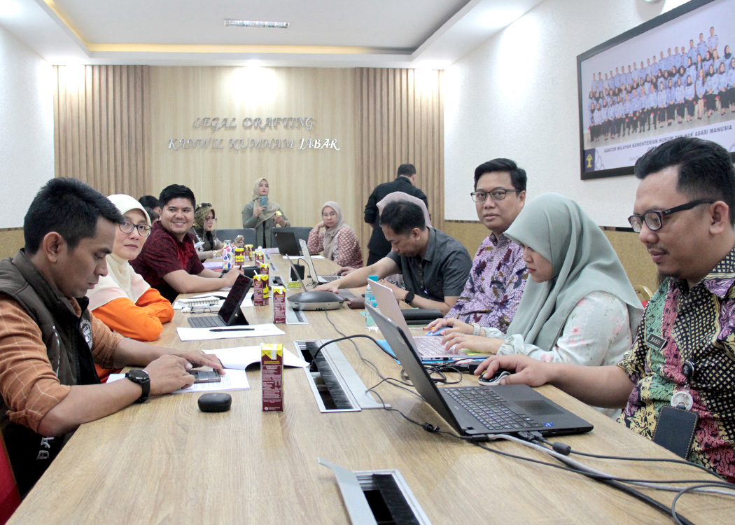 Kanwil Kemenkum Jabar Harmonisasikan Raperda Kota Bogor Mengenai Perlindungan Anak